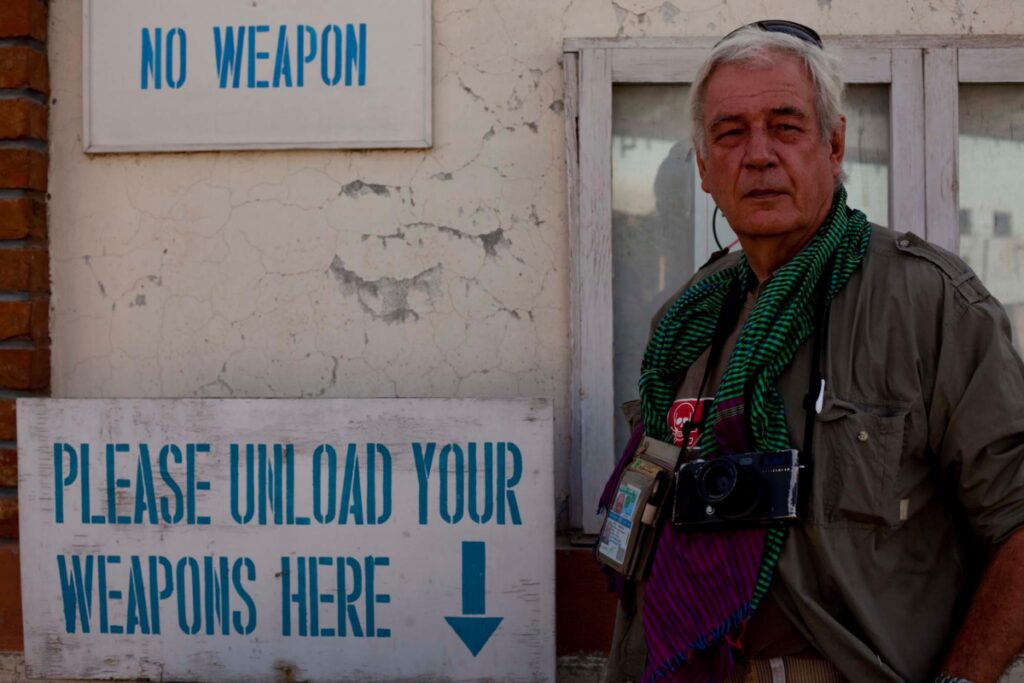 Tim Page, Famed Photographer of War in Vietnam, Dies At 78 - Laotian Times